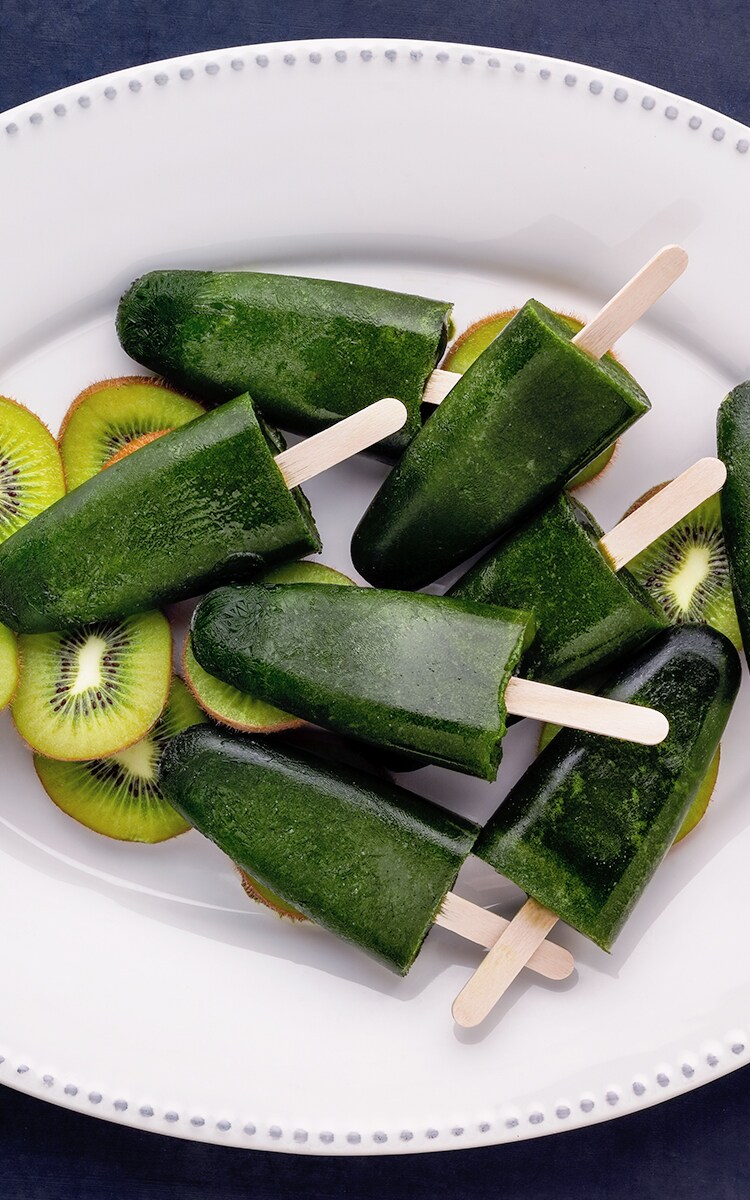 Kiwi and Spinach Ice Pop