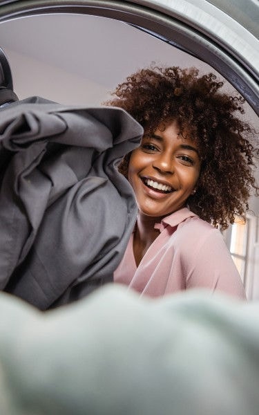 Cómo quitar el moho de la ropa en 5 pasos