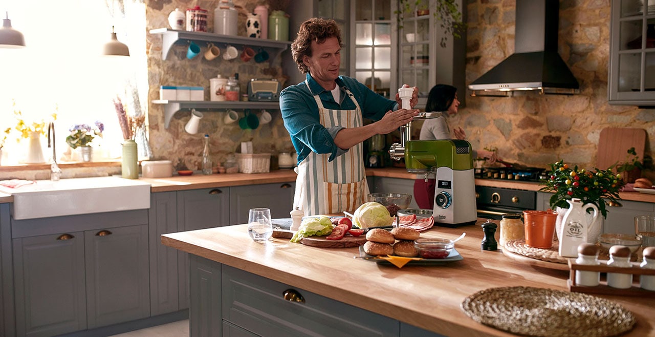 Best Kitchen Layout Options for the Family Chef