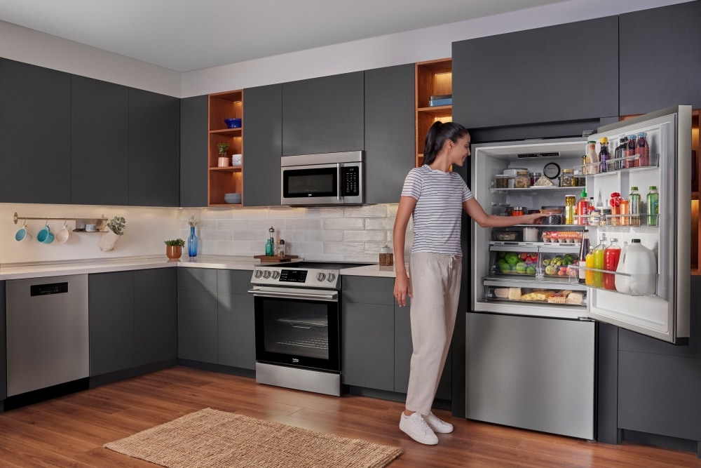 BFBF30116SSIM | 29.763779, Bottom Freezer Refrigerator with - | BEKO